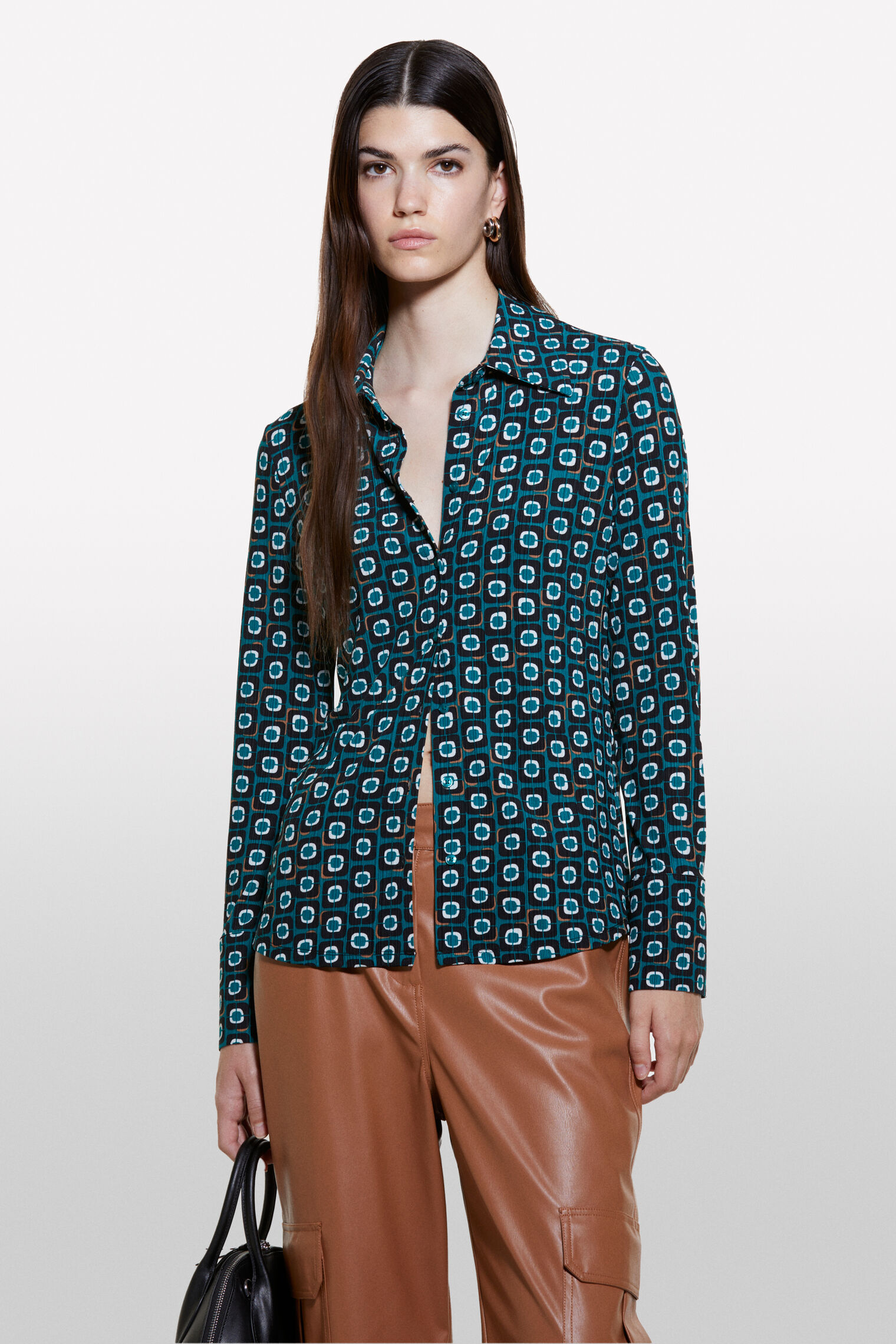 Camicie Donna: eleganti e particolari | Sisley